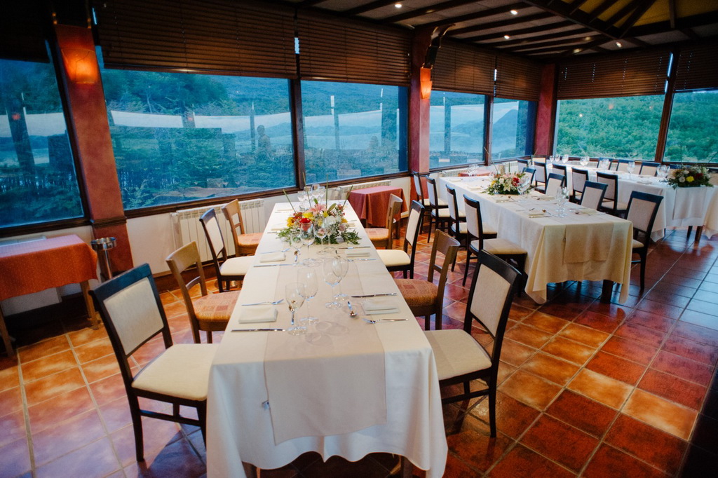 Instalaciones Chez Manu Restaurant · Chez Manu Restaurant. Ushuaia ...